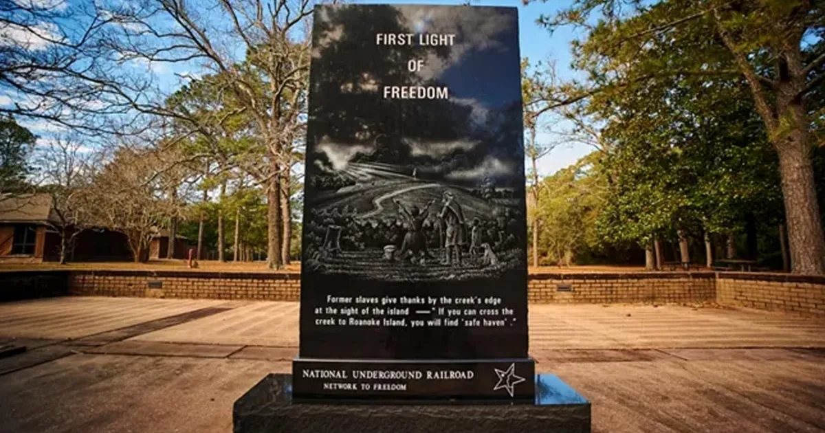 Freedmen's Colony/First Light of Freedom Memorial | American ...