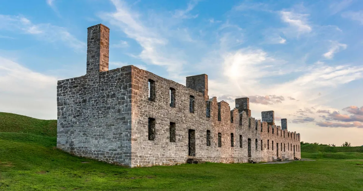 Visit Crown Point | American Battlefield Trust